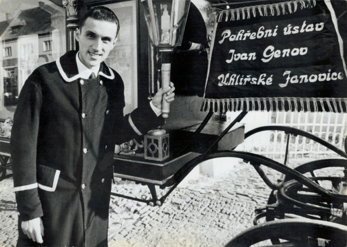 Ivan Genov – Pohřební služba Navrátil